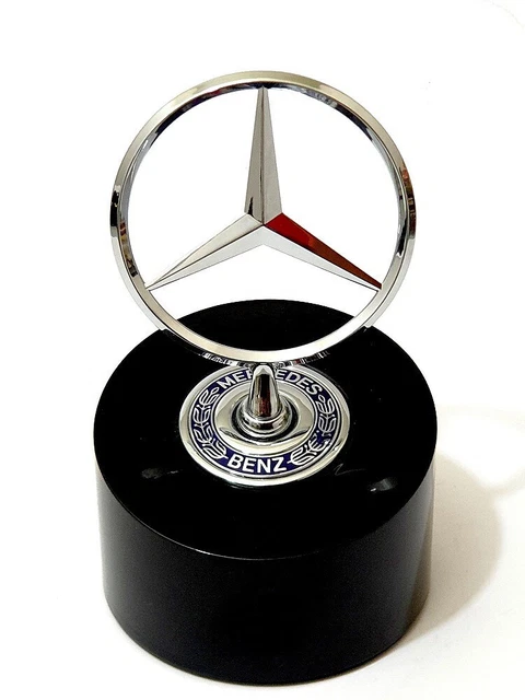 ORIGINAL MERCEDES BENZ star for W124/W126/W201 on marble base from the ...