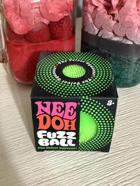 NEW GREEN NEEDOH FUZZ BALL Nee Doh Squishy Fuzzball AUTHENTIC US ...