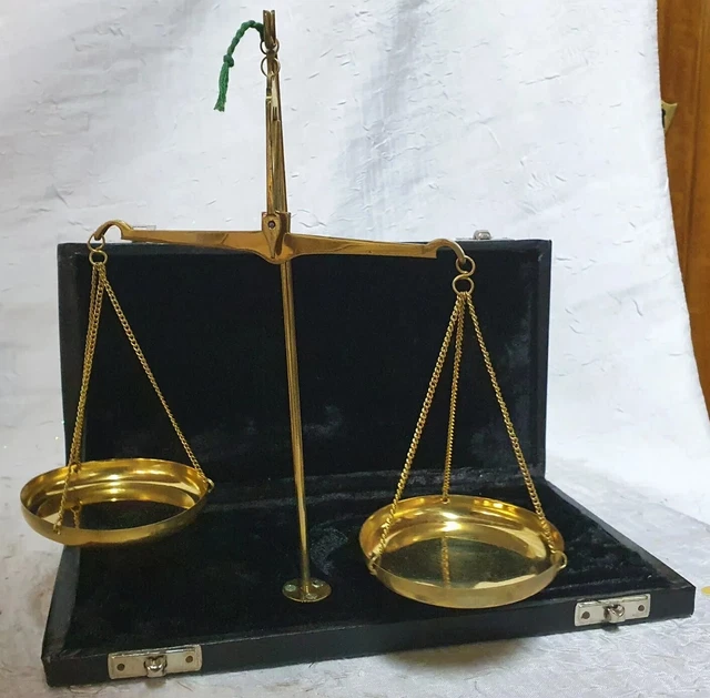 BALANCE TRÉBUCHET DE précision dans valisette cuir de Bijoutier ou ...