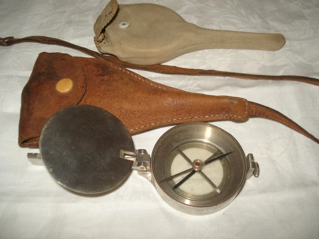RARE BOUSSOLE DIRECTRICE de C Rossignol avec son etui cuir officier WWI ...