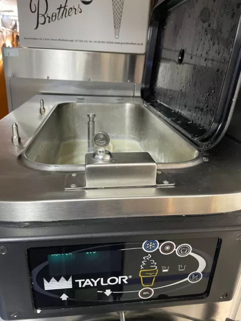 TAYLOR C709 SOFT serve Ice Cream Machine fully serviced by taylor £ ...