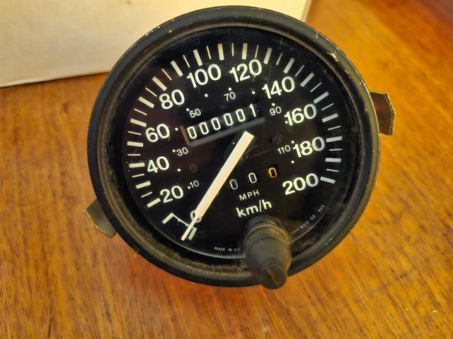 LAND ROVER DEFENDER Mechanical Speedometer ( Srm6014-02 Kmh) £180.00 ...