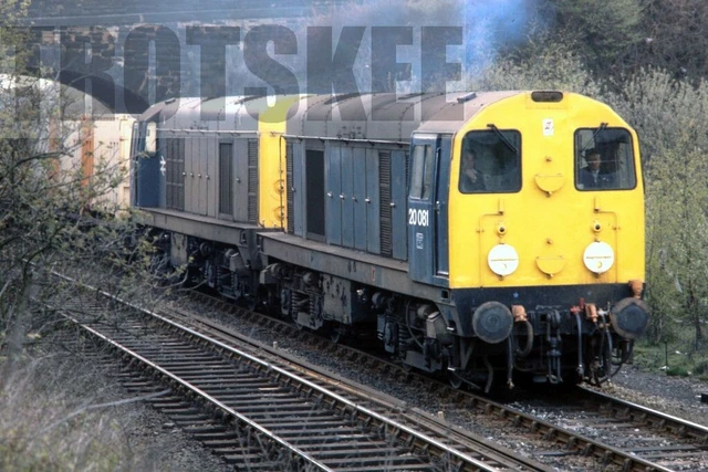35MM SLIDE BR British Railways Diesel Loco 20 20081 Appley Bridge 1985 ...