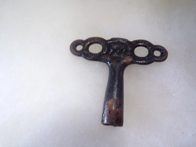 ANTIQUE CAST IRON Clock Winding Key With Z Marking £7.43 - PicClick UK
