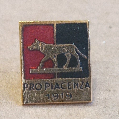 SPILLA PINS DISTINTIVO Stemma Simbolo Badge Logo Crest Club Pro ...