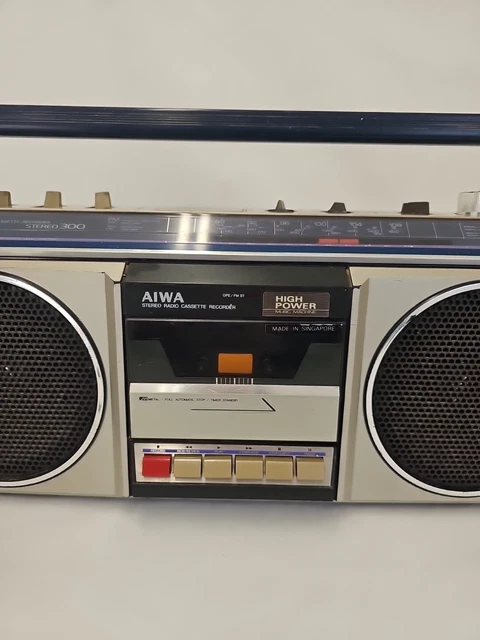 AIWA CS-300K 1980S Boombox Ghetto Blaster 4 Band Stereo Radio Cassette ...