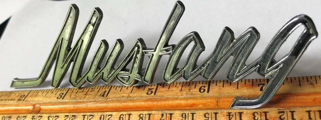 VINTAGE 1969-1973 FORD MUSTANG Script Stock Fender Emblem Badge OEM ...