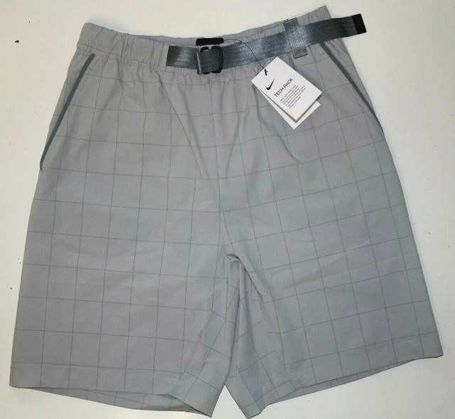 NIKE SPORTSWEAR TECH Pack Woven Grid Loose Fit Men Shorts - Grey Bv4458 ...