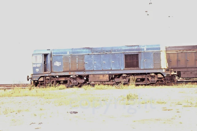 ORIGINAL 35MM DIESEL Railway Slide 20127 Thornaby TMD 1991 £1.25 ...
