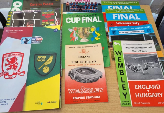 16 FOOTBALL PROGRAMMES collections / bulk lots fa cup,league cup ...
