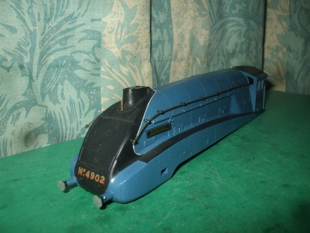 HORNBY LNER A4 BLUE LOCO BODY WITH VALANCES ONLY - SEAGULL - No.3 EUR ...