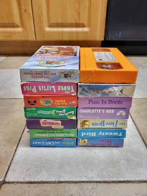 CARTOON VHS LOT Of 14, Nickelodeon, Classics, Disney, Dr. Seuss $36.20 ...