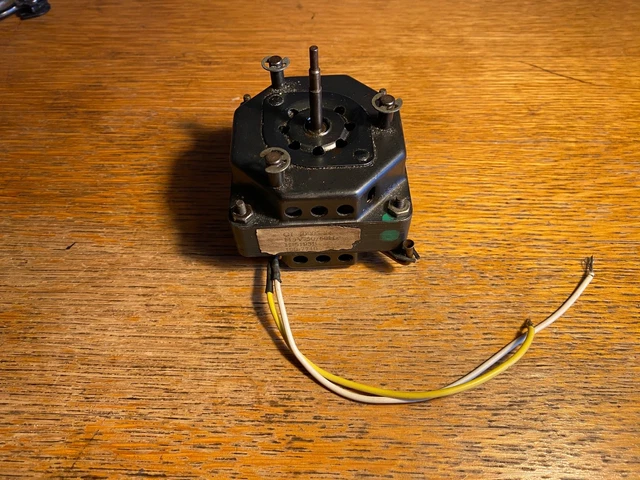 ROWE AMI JUKEBOX Turntable Motor 1963-1970 1100 Mechanism £37.10 ...