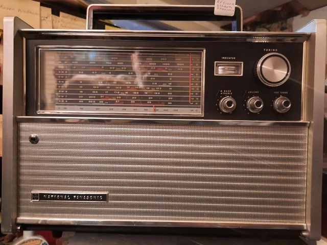 NATIONAL PANASONIC RF-5000A Multi-Band Radio tested and it plays And ...