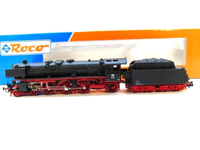 ROCO H0 43240 steam locomotive BR01 081, DB, light, DC, excellent in ...