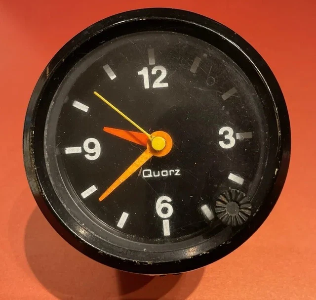 VW MK1 GOLF (GTI) Centre Console Dashboard Clock Borg 321 919 203 C ...