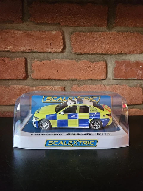 SCALEXTRIC 1/32 SCALE Slot Car C4165 - BMW 330i M-Sport #21 Police ...