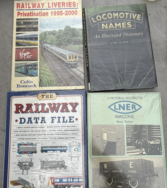 COLLECTION OF RAILWAY Books LNER wagons, Locomotive Names Etc £4.00 ...