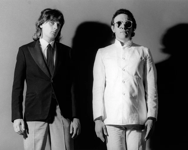 BUGGLES 10& X 8" Photograph no 1 EUR 5,63 - PicClick FR