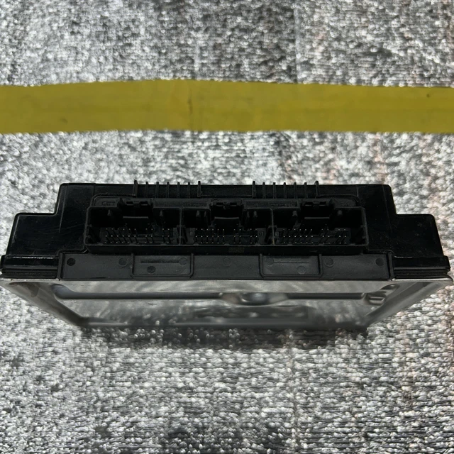 2024-2025 CADILLAC LYRIQ Data Gateway Computer Control Module Unit Oem ...