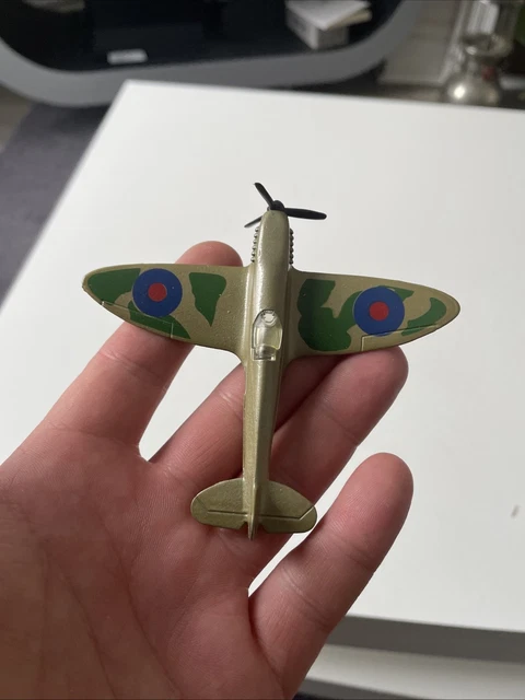 MATCHBOX SPITFIRE MILITARY Aircraft Toy Vintage 1973 Fighter Plane SB8 ...