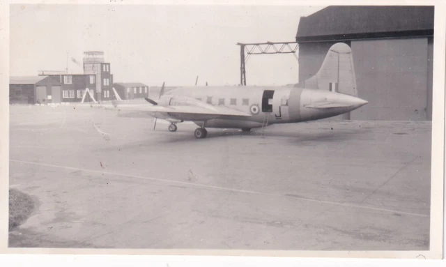 ORIGINAL PRESS PHOTO Aircraft RAF Vickers Varsity undated 1950s £6.00 ...