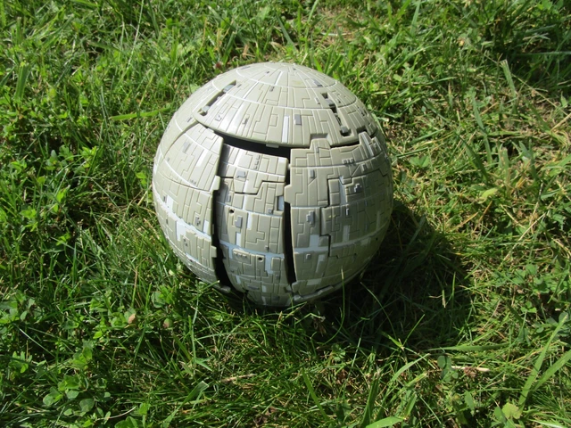 HASBRO TRANSFORMERS STAR Wars Crossovers Darth Vader Death Star Body ...