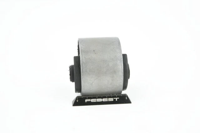 REAR ENGINE MOUNT Bushing For MITSUBISHI PAJERO II V14W-V55W EUR 29,95 ...