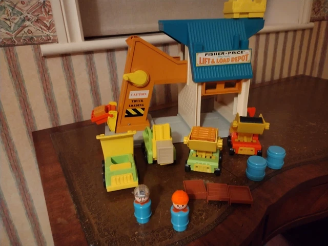 FISHER PRICE LIFT and Load Depot Playset with Vehicles & Figures from ...