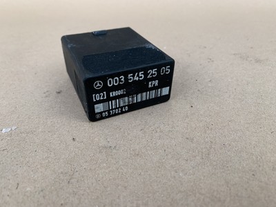 MERCEDES-BENZ W124 W126 Fuel Pump Relay Relay Kpr 0035452505 £21.71 ...