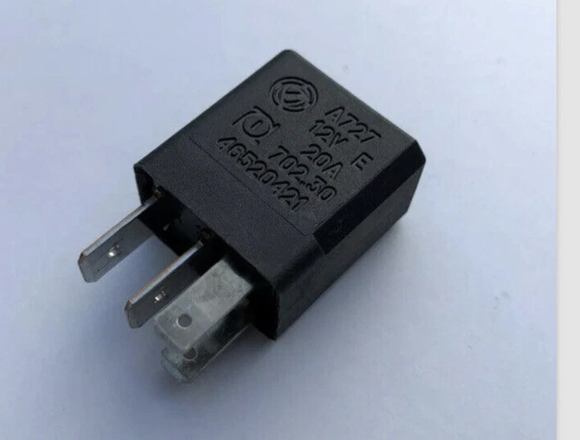 GENUINE FIAT ALFA ROMEO 4 BLADE 12V 20A RELAY BLACK 46520421 702.30 ...
