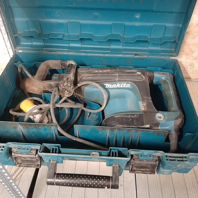MAKITA HM1213C 110V SDS Max AVT Demolition Hammer £253.11 - PicClick UK
