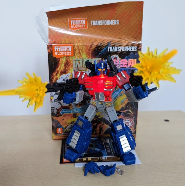 BLOKEES SHINING VERSION 04 IDW Optimus Prime Transformers Figure £8.65 ...