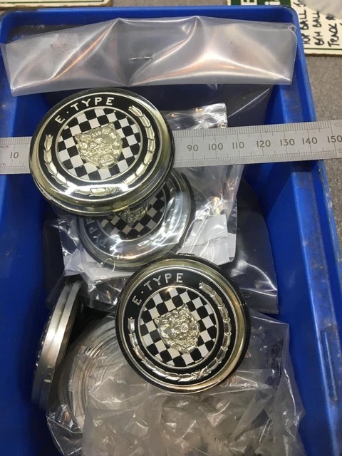 JAGUAR E-TYPE/XKE S1/S2 Badge For Horn Push C16070/C28573 - New Old ...