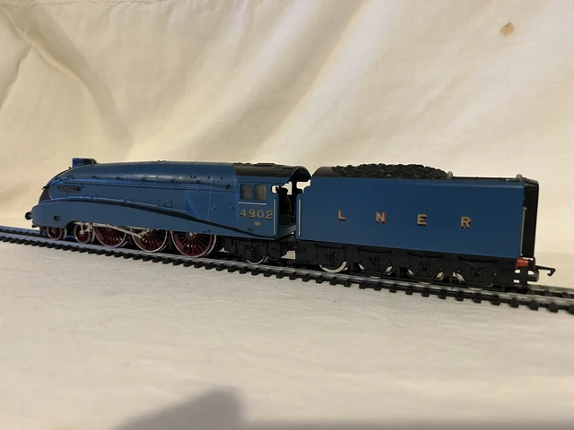 HORNBY R372 OO Gauge 4-6-2 LNER Class A4 Loco & Tender 4902 SEAGULL ...
