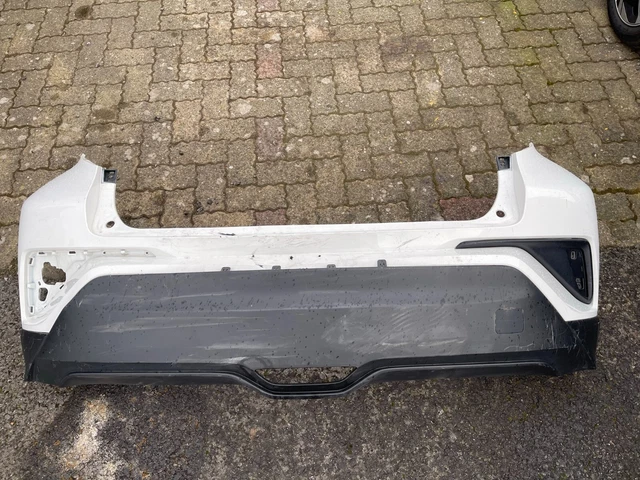 23116 3C13 2016-2017 Toyota Chr Ch-R Rear Bumper In White 52453-F4010 £ ...
