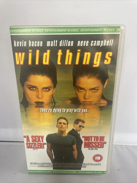 WILD THINGS VHS Film Matt Dillon / Kevin Bacon / Neve Campbell / Denise ...