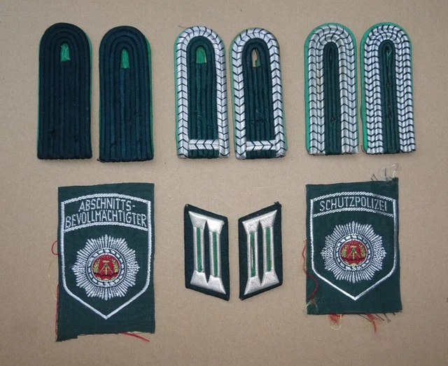 DDR SCHULTERSTÜCKE VOPO Volkspolizei Armabzeichen Grenze Uniform ABV ...
