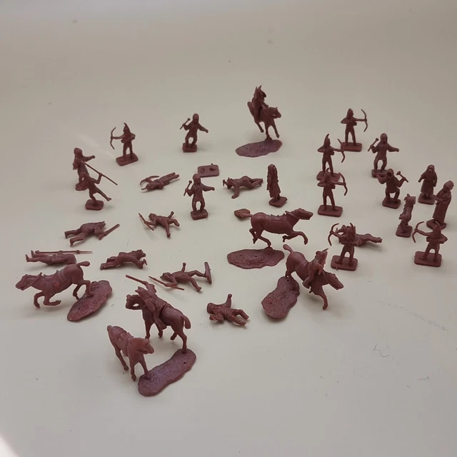 VINTAGE AIRFIX 1/72 scale soldiers wild west American Indians. £18.40 ...