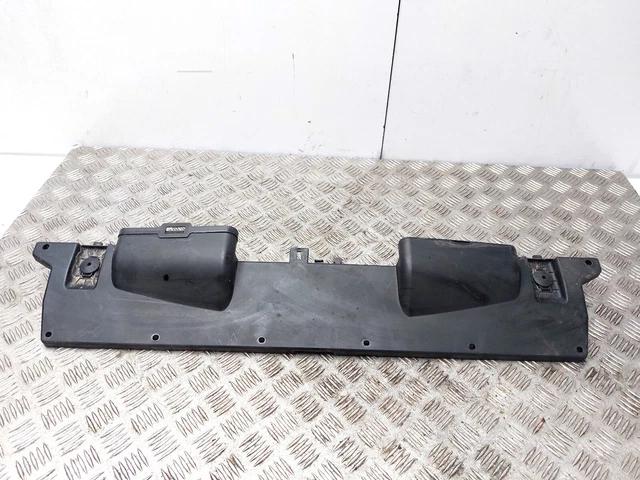 MERCEDES BENZ SLK R172 2013 2.1 Cdi Ari Intake Duct Panel Guide ...