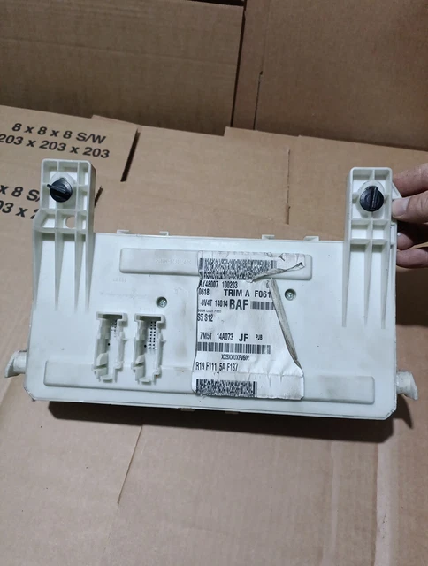 FORD KUGA MK1 Body Control Module Fuse Box Bcm 7M5T-14A073-Jc 2008 ...