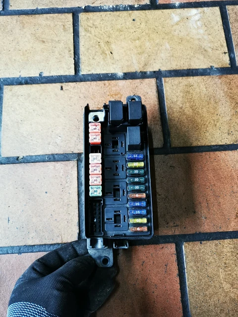 ORIGINAL MINI COOPER ONE R50 Sicherungskasten Relaiskasten 1480790 EUR ...