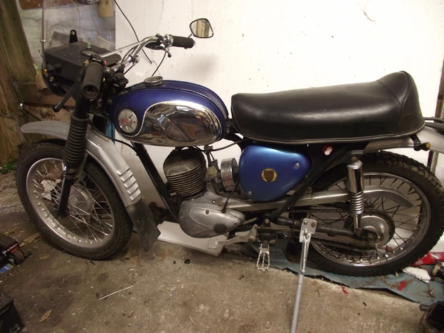 BSA BANTAM D7/14 Road/Trials/Trail bike 175 cc. Pre 65 eligible. OPEN ...