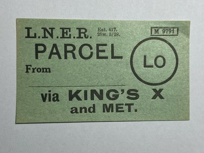 RAILWAY LUGGAGE LABEL - LNER Parcel via KINGS X (WW26) £3.59 - PicClick UK