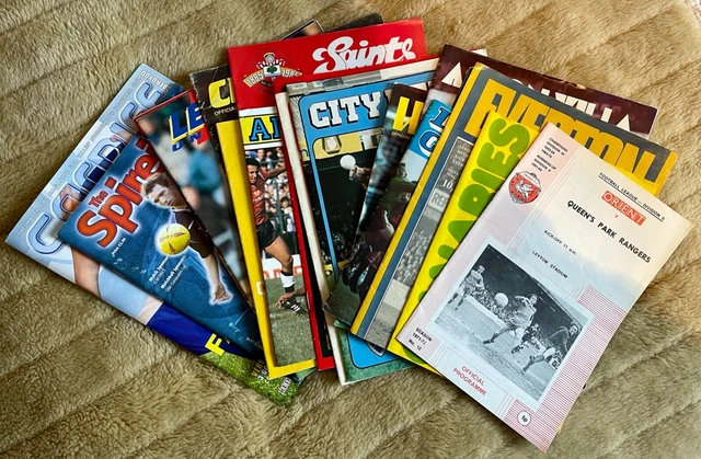 TWENTY ONE QUEENS Park Rangers (QPR) home & away programmes 1971 to ...