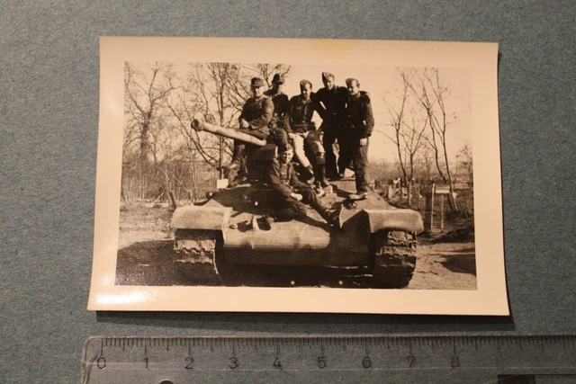 FOTO PHOTO 26904 WW2 WK2 Panzer tank T34 Russland Russia Soviet Union ...