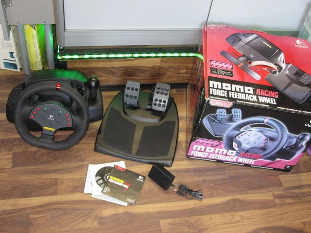LOGITECH - MOMO Racing Force Feedback Wheel - Playstation 3 / PC - SEHR ...