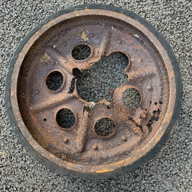 ORIGINAL WW2 GERMAN Army SdKfz 251 Armoured Half-Track Inner Wheel ...