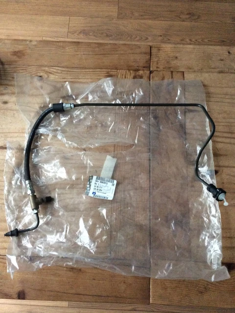 NEW GENUINE VAUXHALL Vivaro Clutch Pipe 93863915 Renault Trafic ...