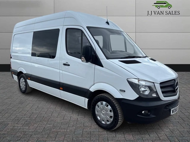 2017 MERCEDES-BENZ SPRINTER 3.5t Van PANEL VAN DIESEL Automatic £15,600 ...